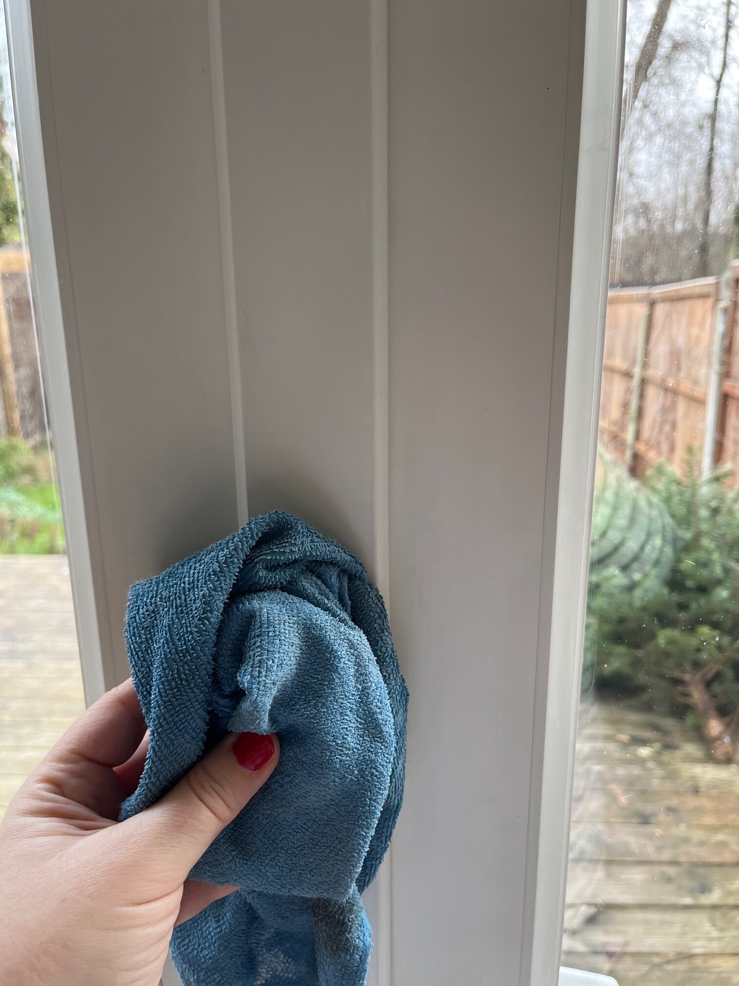 Painting internal uPVC window frames – Apartment Apothecary