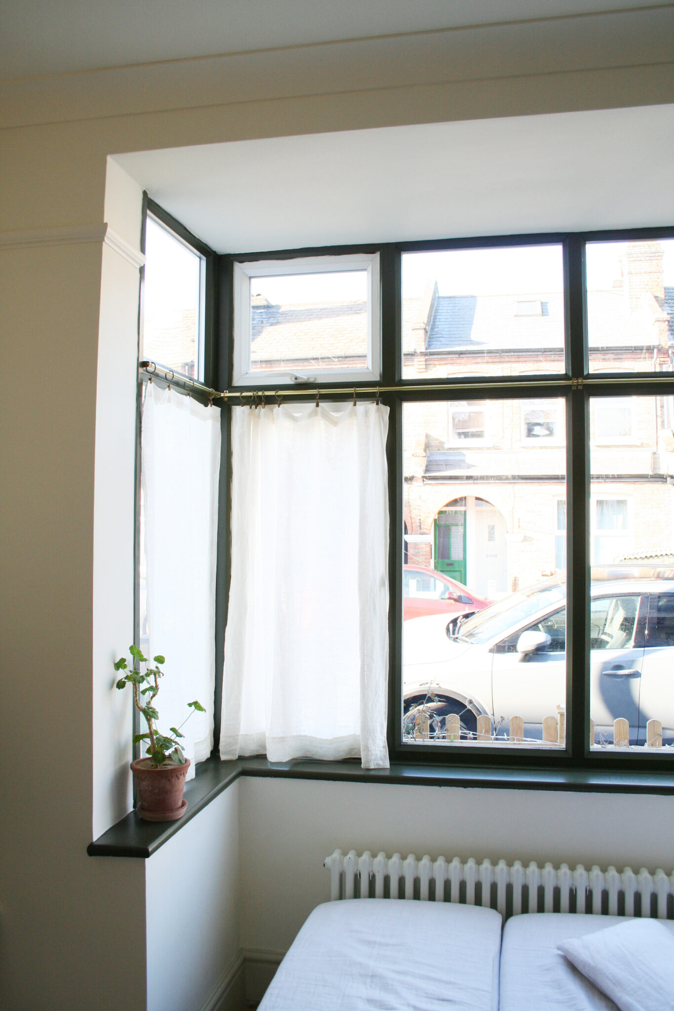 Painting internal uPVC window frames – Apartment Apothecary